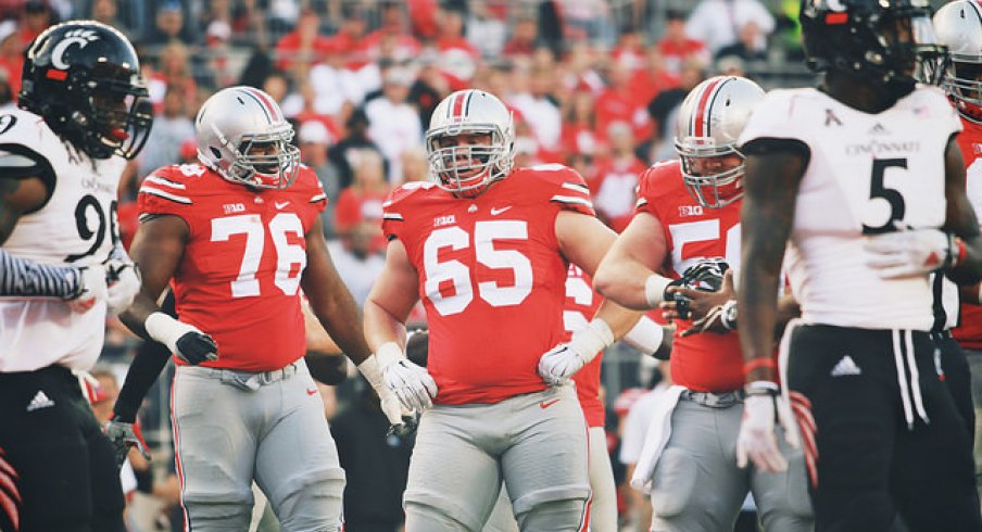 Pat Elflein Zings Cardale Jones | Eleven Warriors