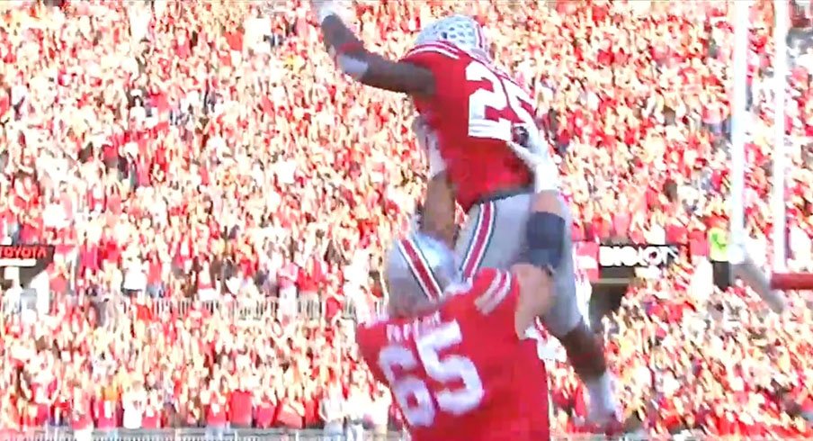 Video: Pat Elflein Clears the Way for a 23-Yard Mike Weber Touchdown ...