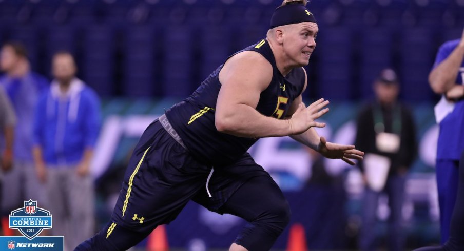 Video: Pat Elflein Runs a 5.33 in the 40-Yard Dash | Eleven Warriors