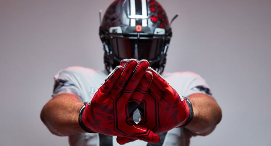 Here Are More Photos of Ohio State's Gray Alternate Uniforms That the ...