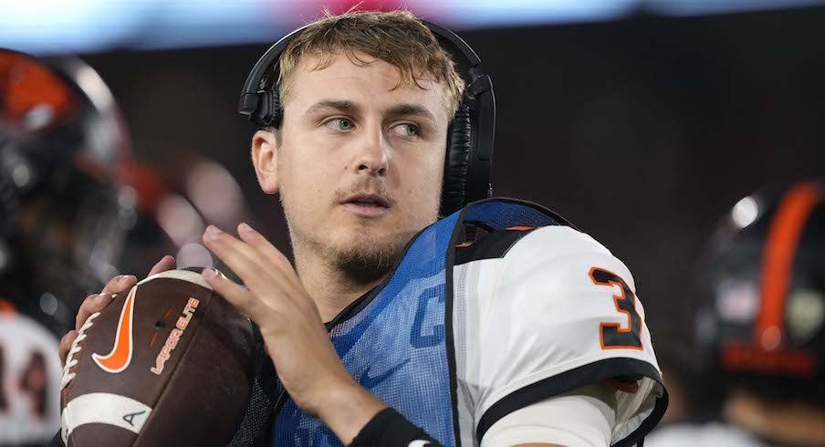 Quarterback Football