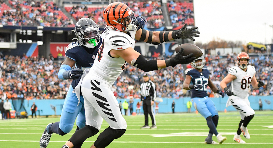 Former Ohio State Defensive End Sam Hubbard Catches A Touchdown Pass ...